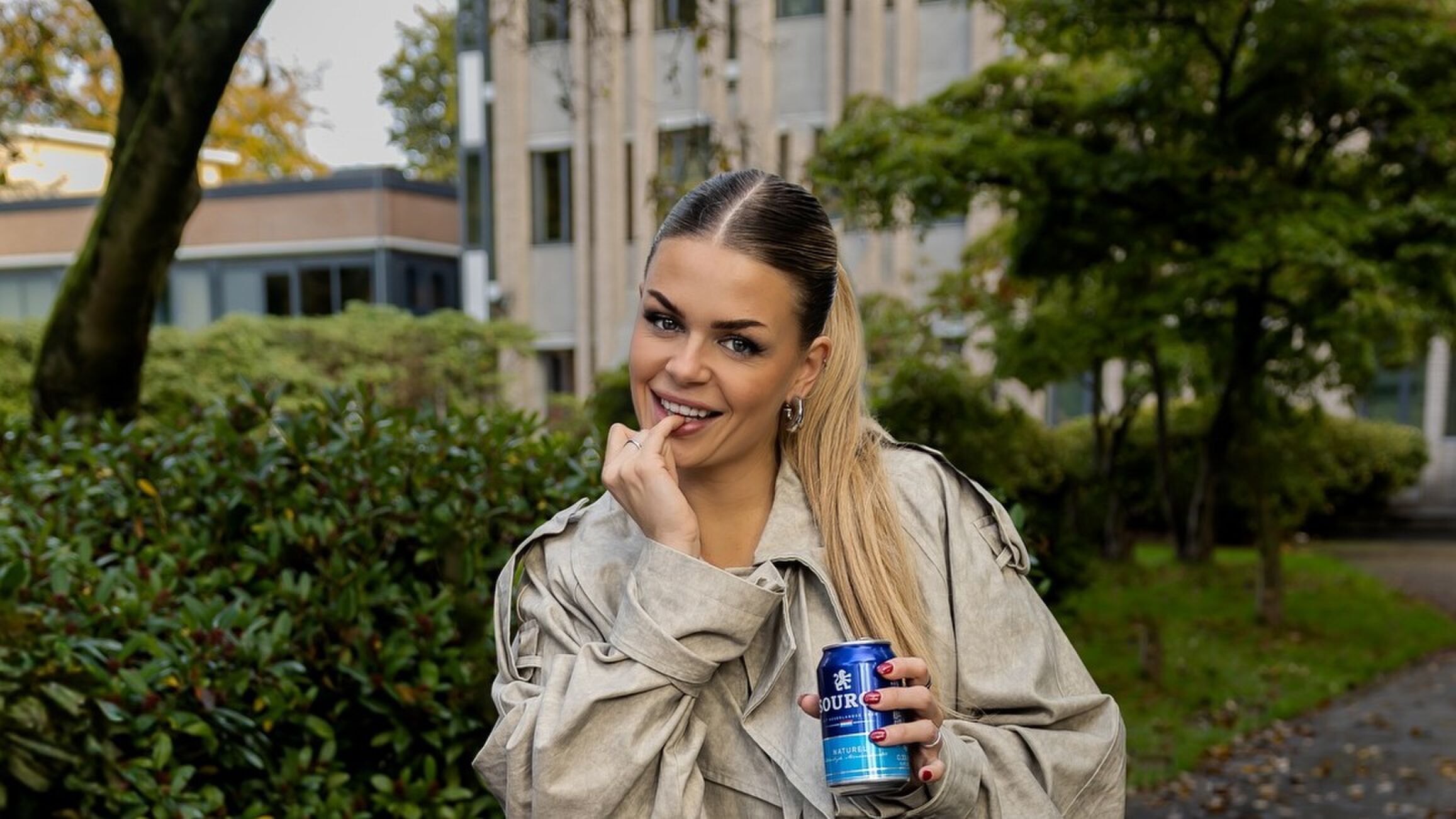 Dit bedrag vraagt Davina Michelle voor optredens van 30 minuten