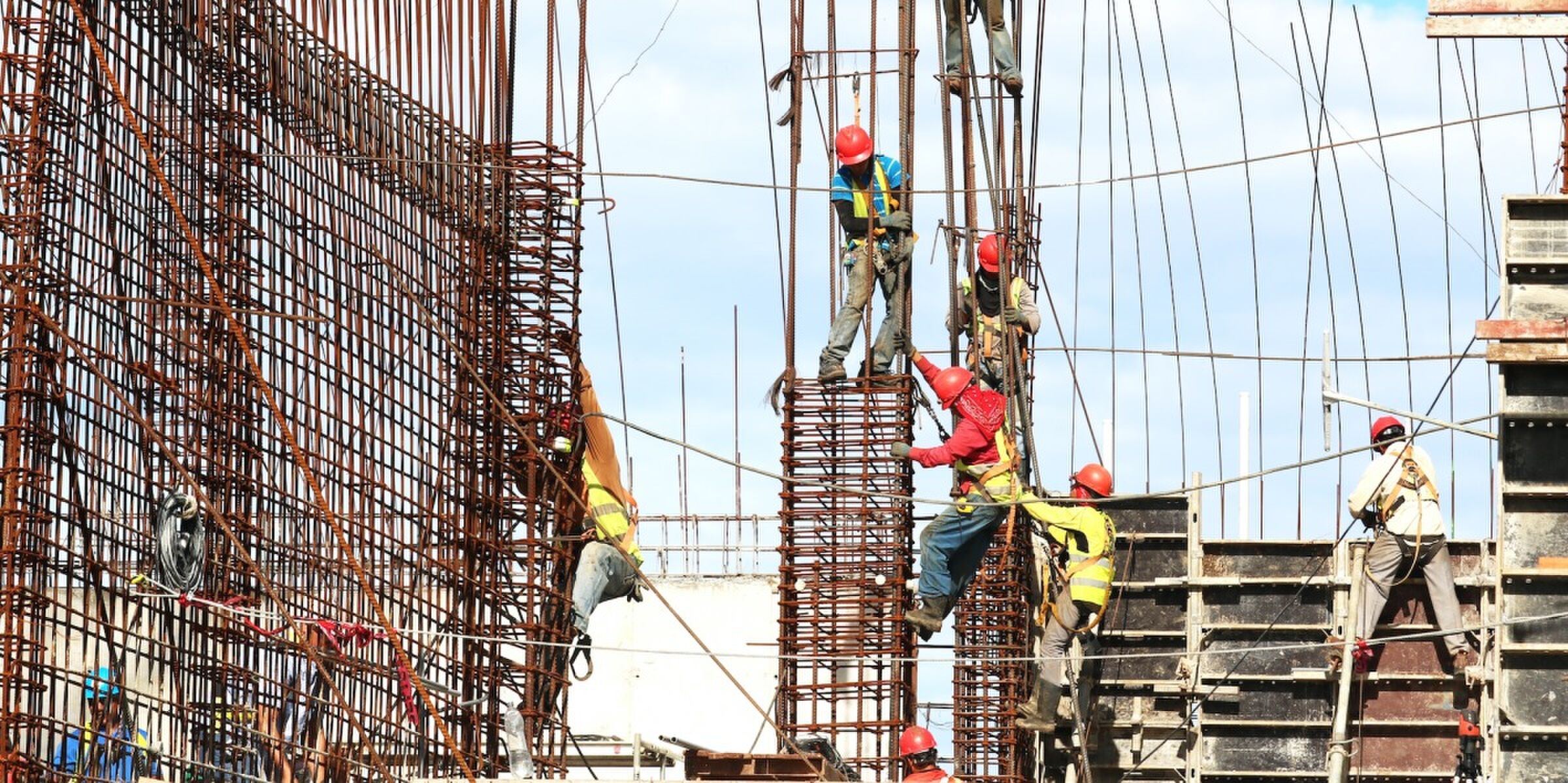 Wat is het gemiddelde salaris van een bouwvakker?