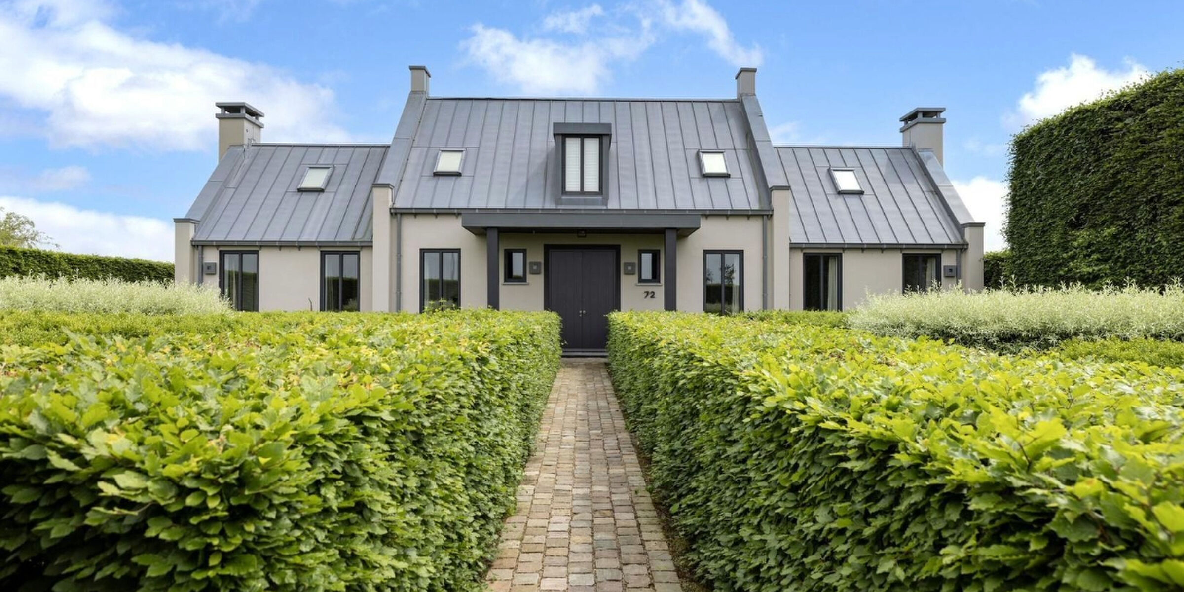 Piet Boon zet woning in Oostzaan te koop voor € 4,5 miljoen