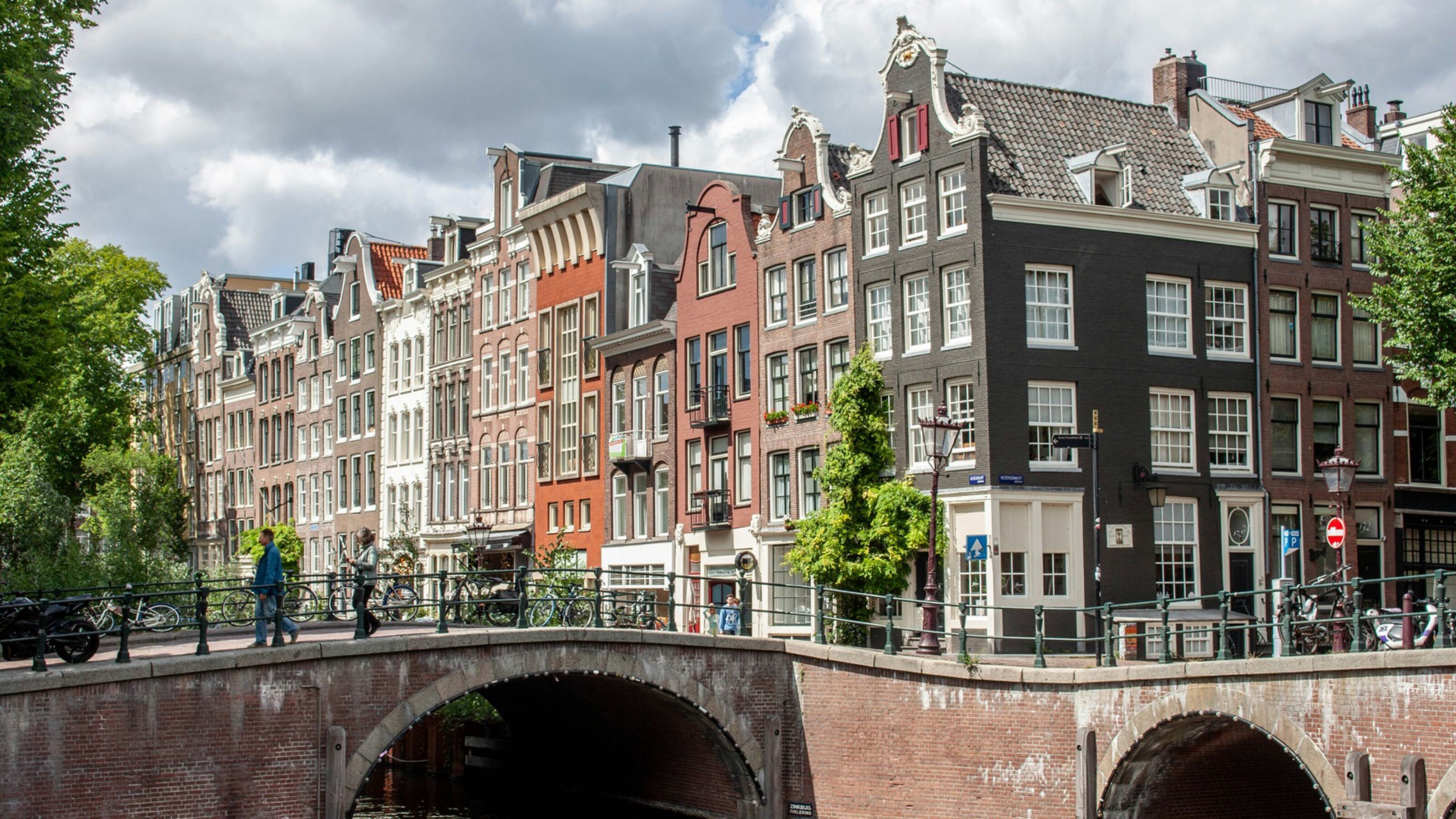 Amsterdam verkozen tot meest leefbare stad van Nederland