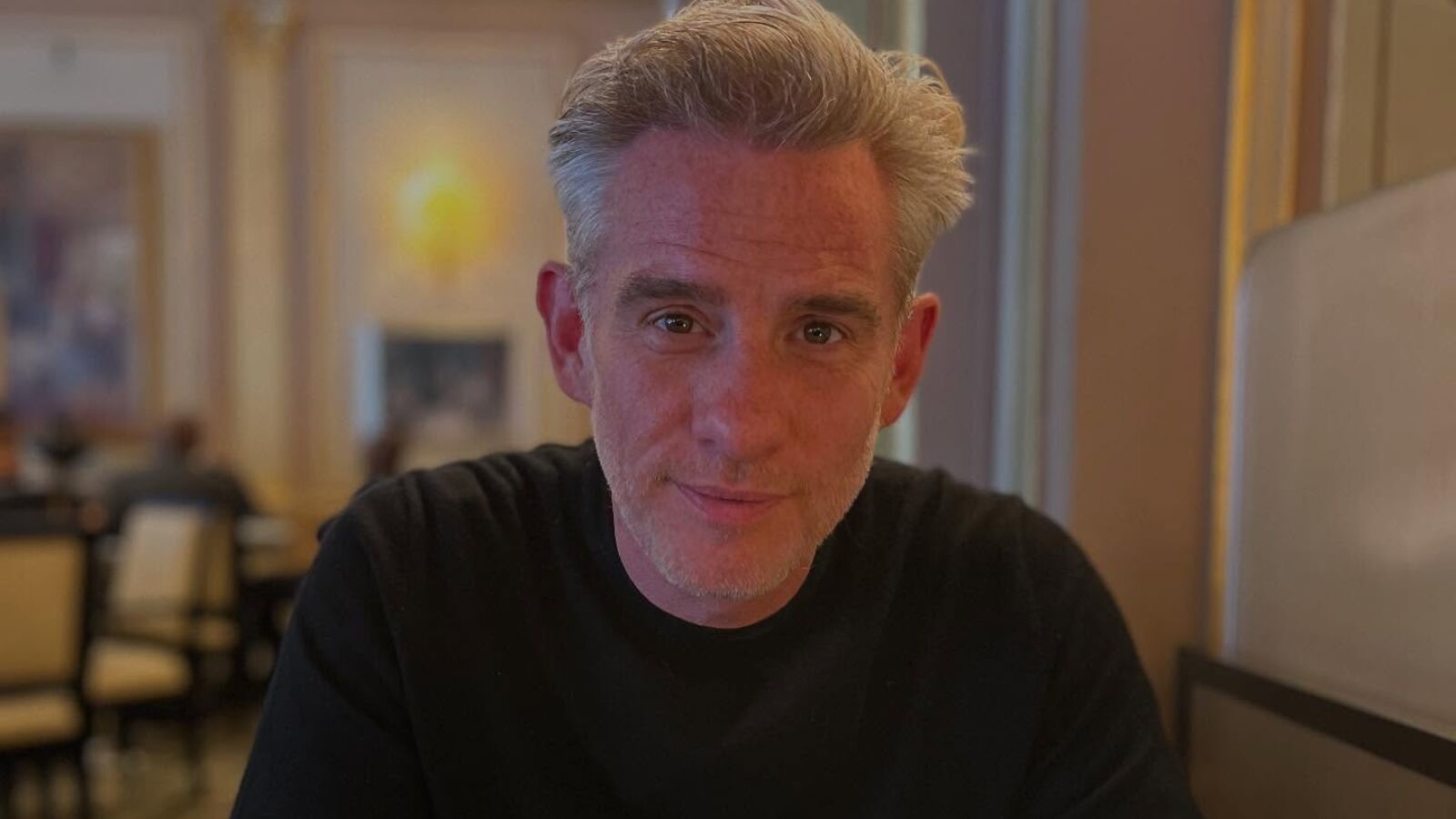 Maak kennis met Karlijn Gudden, de vrouw van Art Rooijakkers