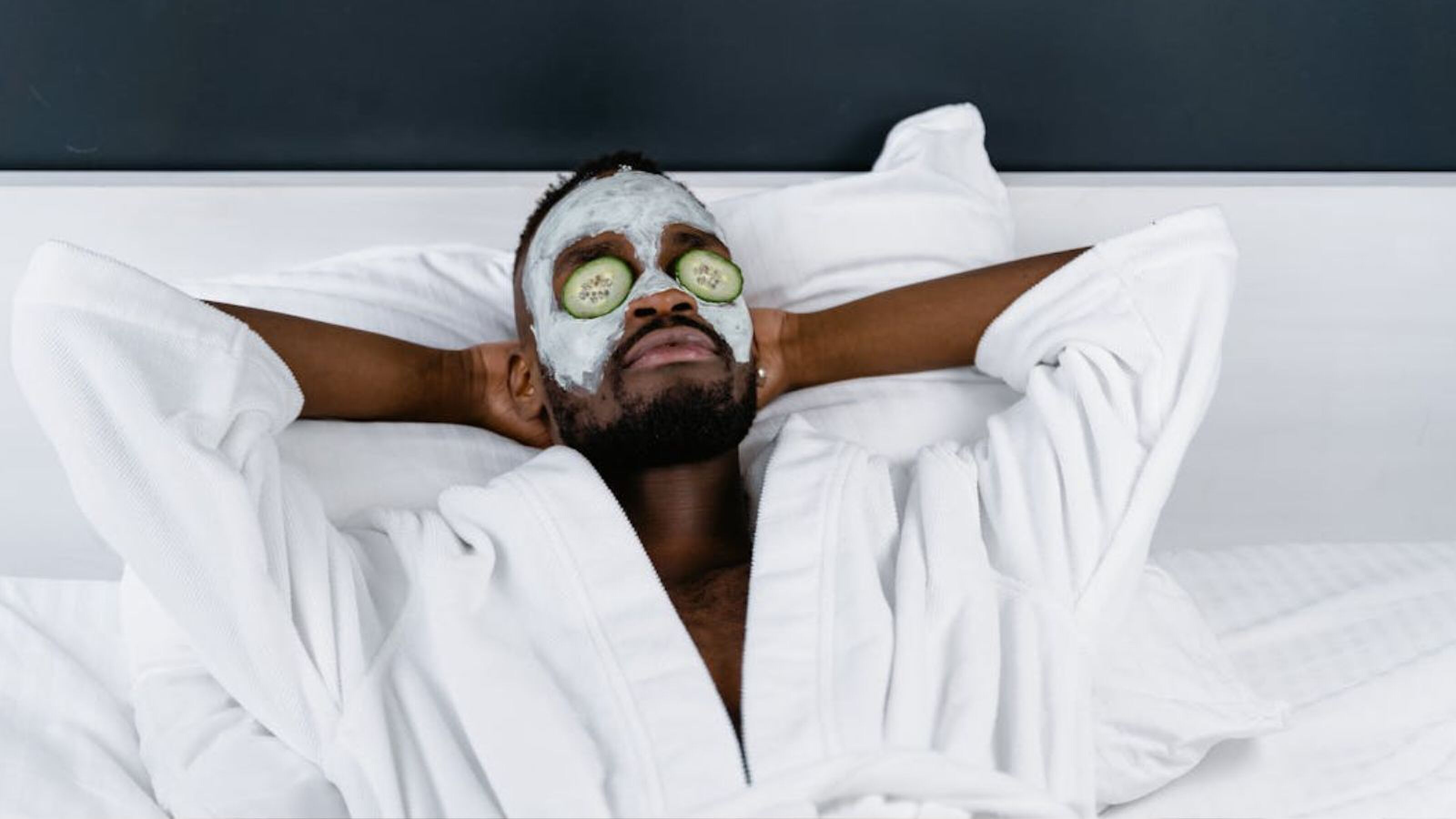 Mannen en gezichtscrème: hoeveel nut heeft het eigenlijk?