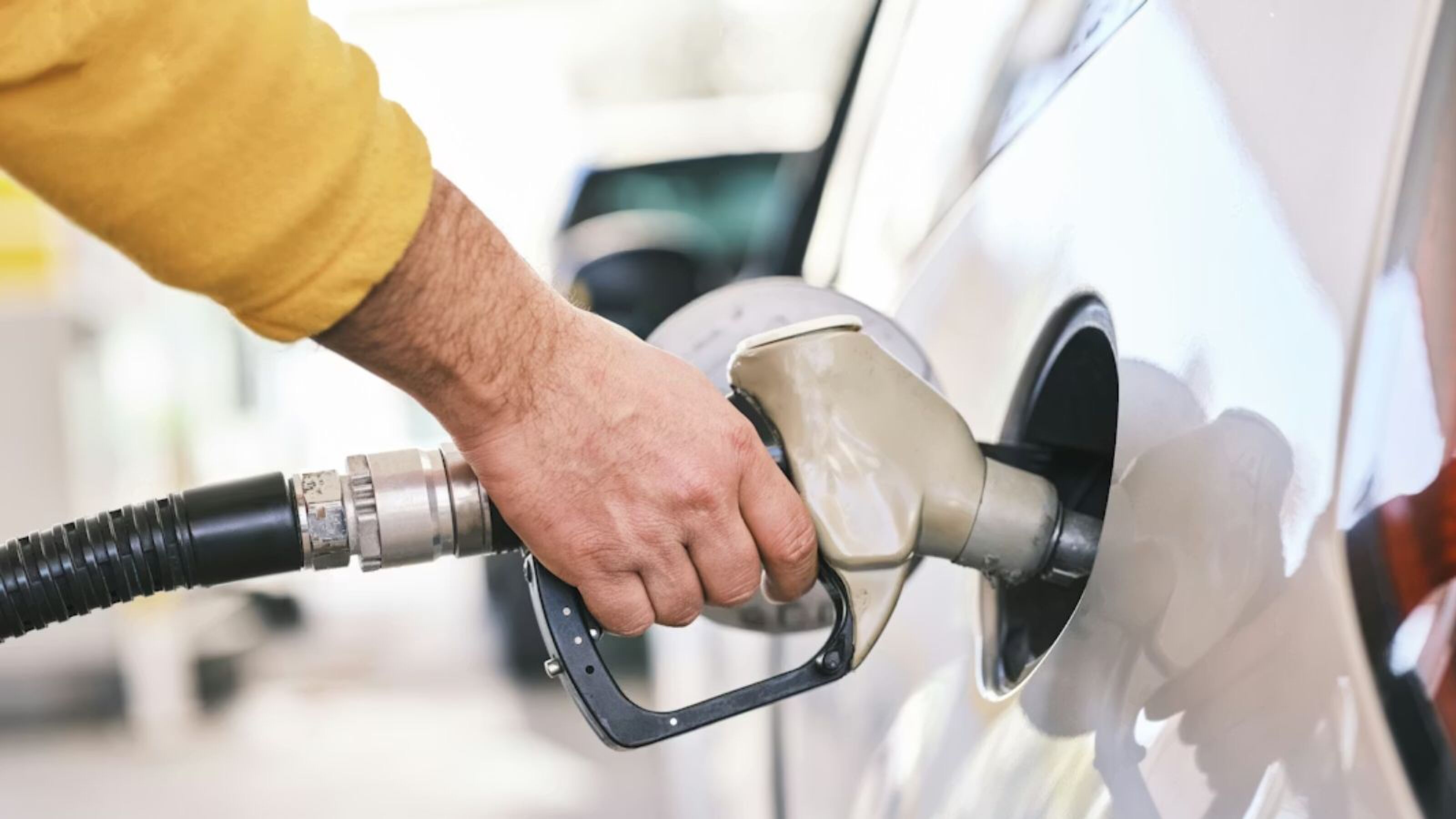 Foutje bij Frans tankstation: benzine te koop voor € 0,01 per liter