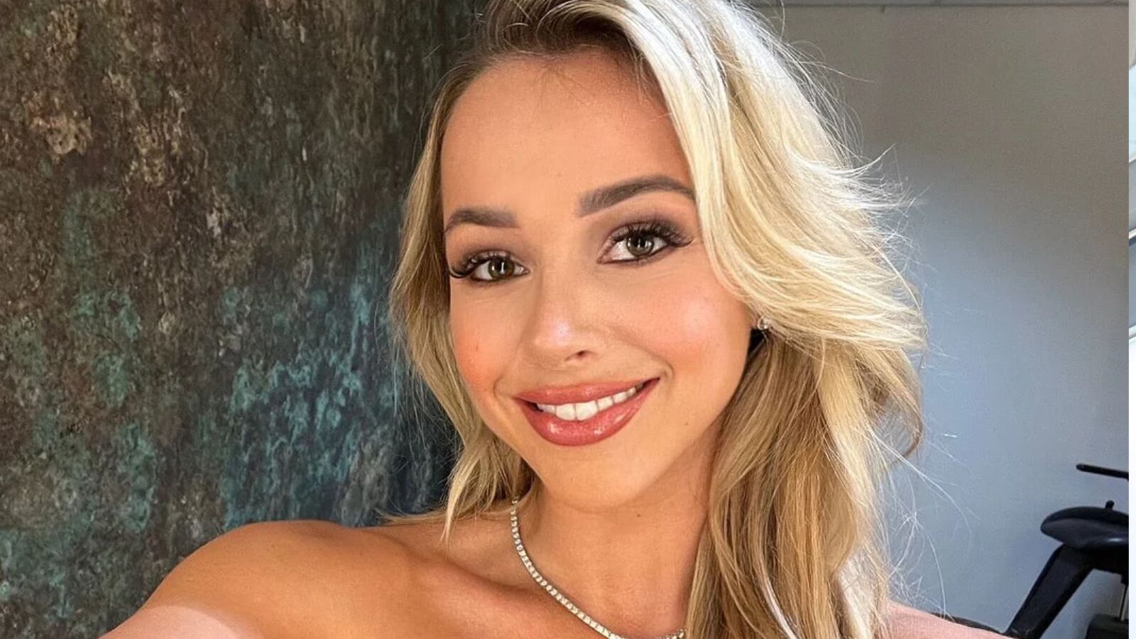 Emma Heesters deelt spannende foto ter promotie van haar muziek