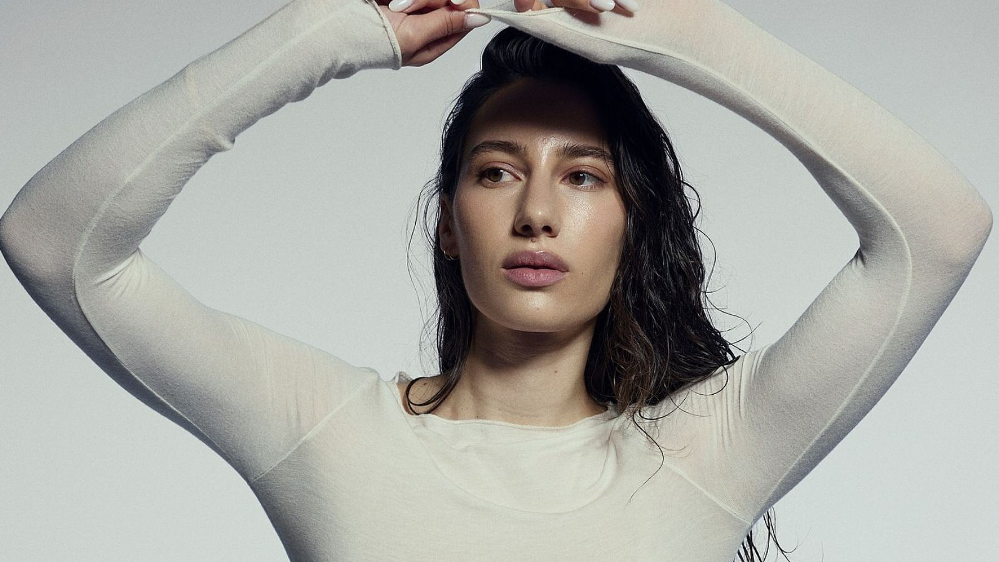 Dochter Mark van Bommel maakt indruk met DAG ÉÉN-fotoshoot