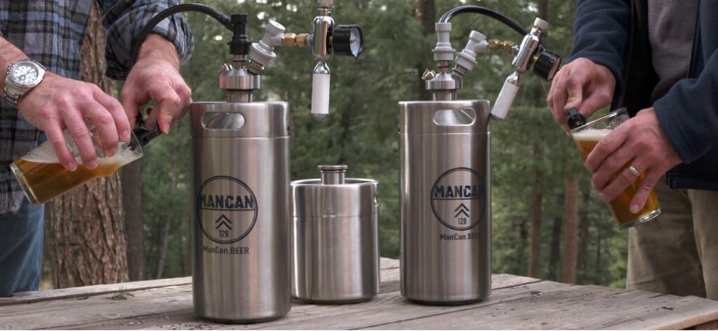 De ManCan is een draagbare biertap voor elke gelegenheid