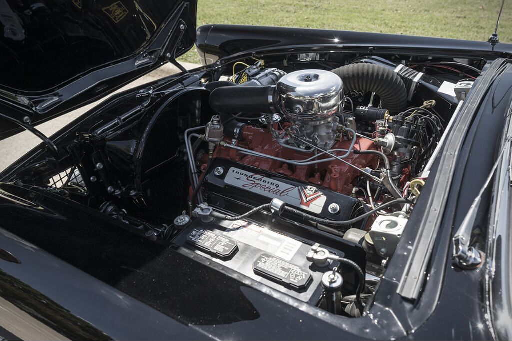 Maak kennis met de meest unieke Ford Thunderbird F-Bird ooit | MAN MAN