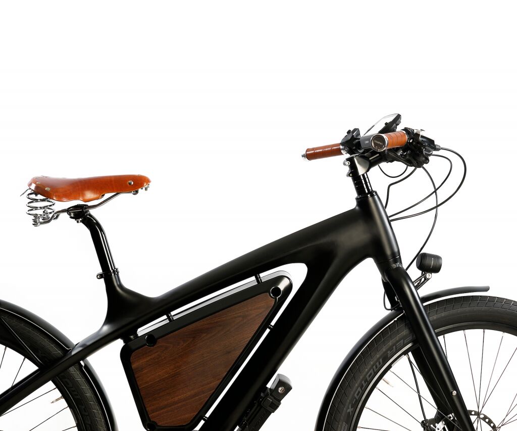 Stel je eigen custom bike samen met Republic Dutch | MAN MAN