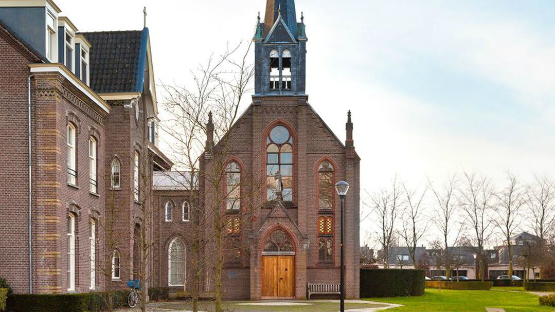 Kerk te koop op Funda met prachtig interieur | MAN MAN