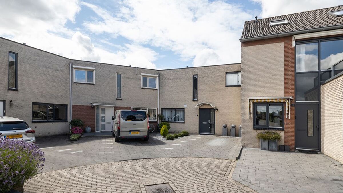 Funda-huis valt op: "Meest kleurloze woning van Nederland"