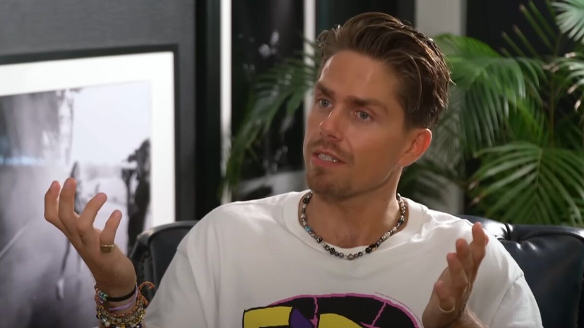 André Hazes jr. showt vol trots zijn nieuwe auto t.w.v. € 136.709,-