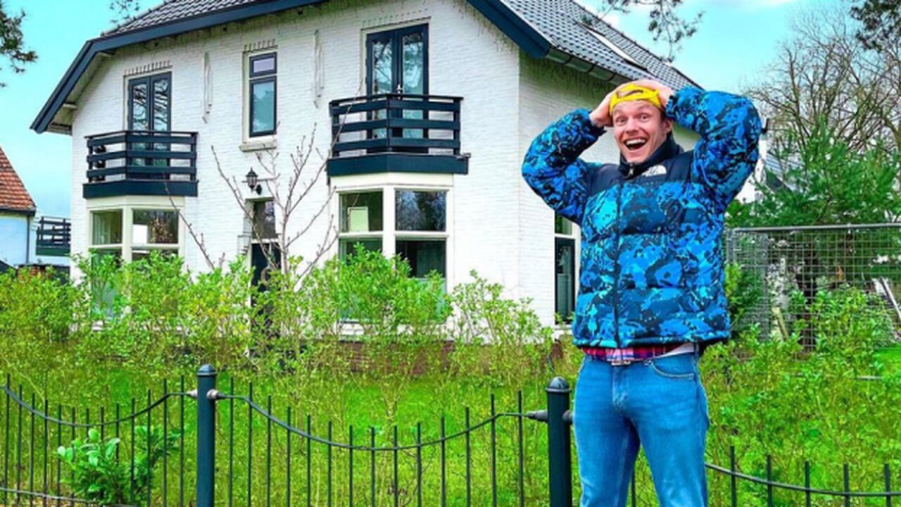 Enzo Knol geeft inkijkje in de verbouwing van zijn enorme villa | MAN MAN