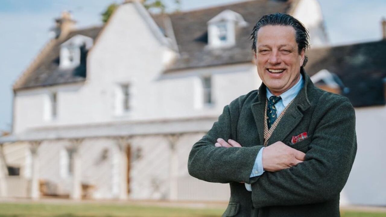 Het torenhoge vermogen van Robert-Jan uit B&B Vol Liefde