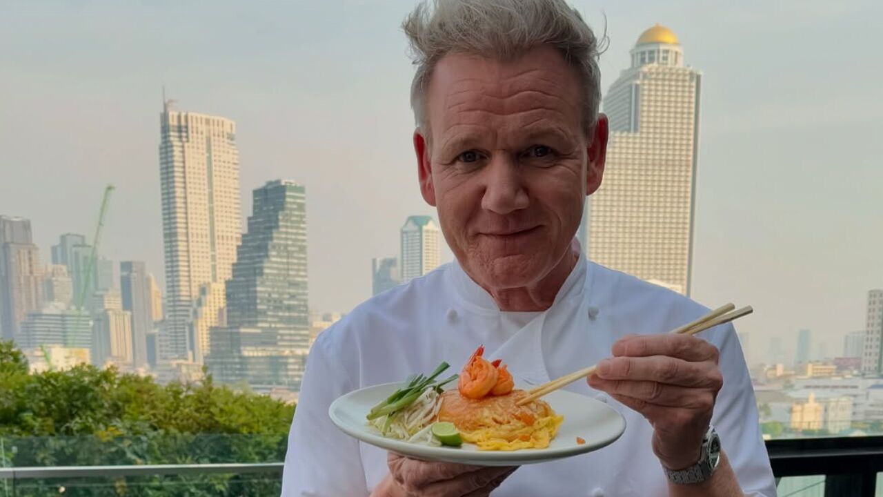 Gordon Ramsay gespot in Aston Martin Valiant t.w.v. $ 3 miljoen