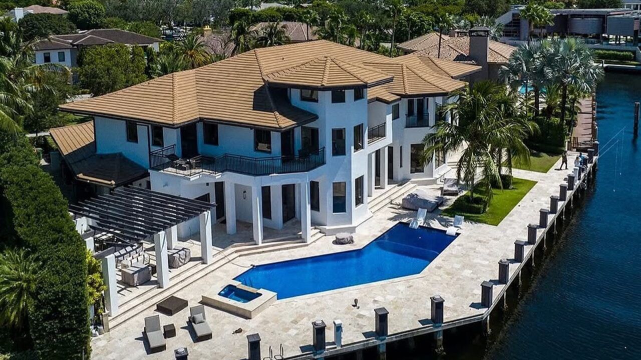 Dit is de luxe villa van Lionel Messi in Florida t.w.v. $ 10 miljoen