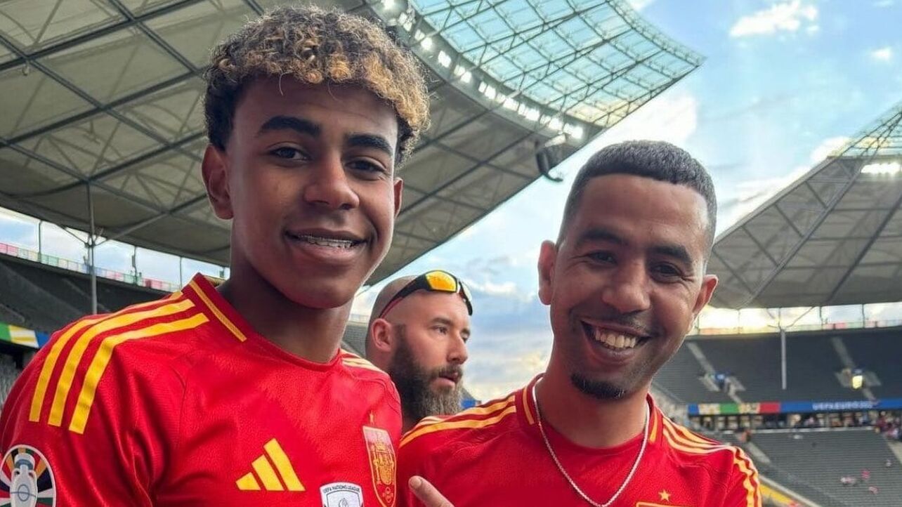 Lamine Yamal vier EK-winst met zijn vriendin: dit is Alex Padilla