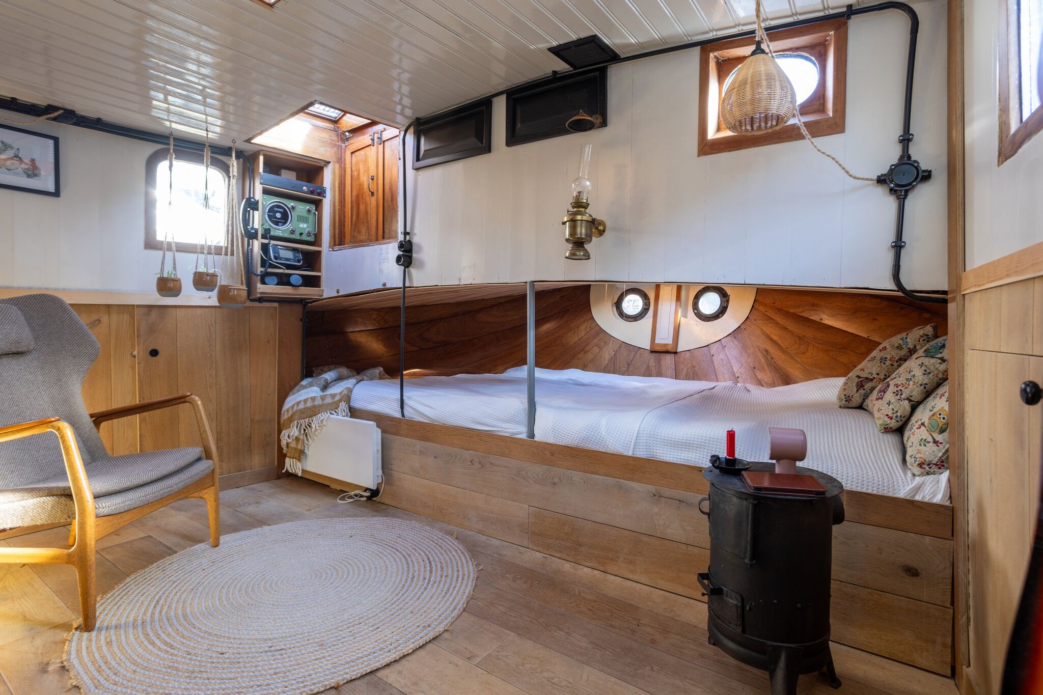 Hét koopje op Funda: woonboot in Leeuwarden kost € 175.000,-