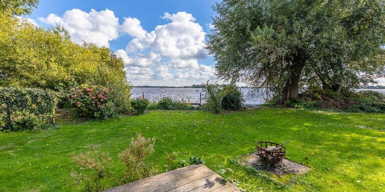 Uniek op Funda: privé-eiland in Nederland te koop | MAN MAN