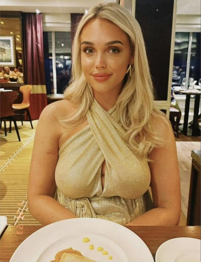 Wie is Noa Braaf, de nieuwe vriendin van André Hazes?