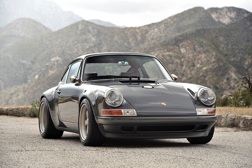 Singer verbaast ons wederom met deze stijlvolle Porsche Singer 911
